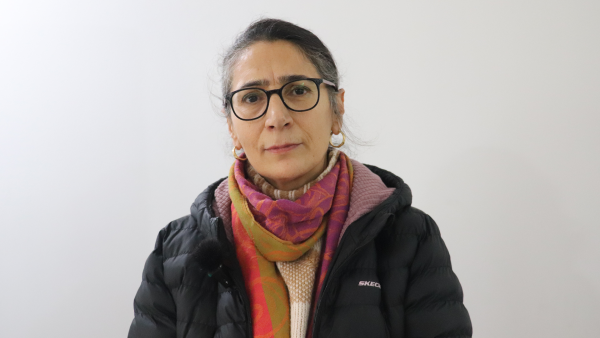 JINHAGENCY | ‘Divê ji bo zarokên li Helebê kevir li ser kevir nemîne’